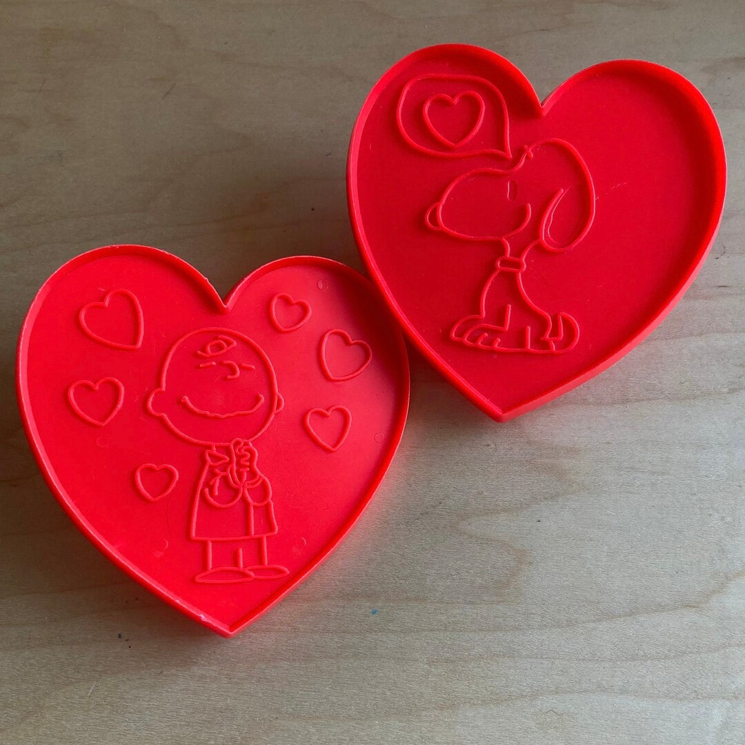 Snoopy Charlie Brown Heart Valentine Cookie Cutter - Etsy