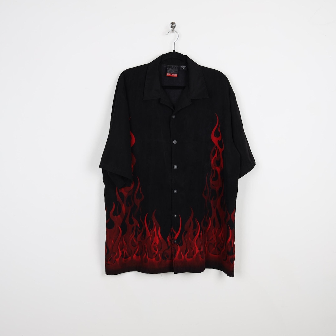 Vintage Y2K Black Flaming Fire Red Flame Print Pattern Gothic Short ...