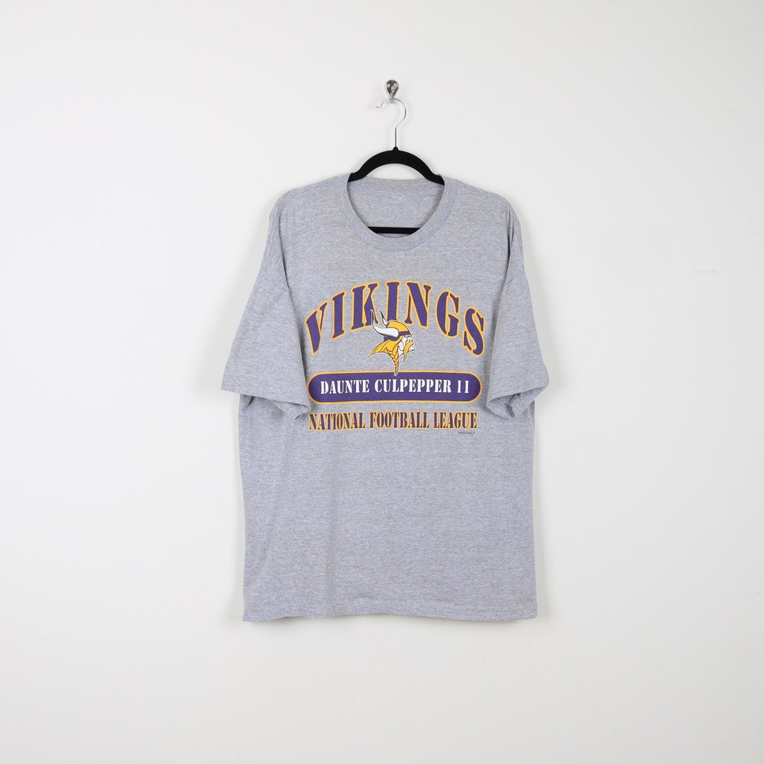 Vintage Y2K Minnesota Vikings 2000 NFLP Gray Football Graphic Print T ...