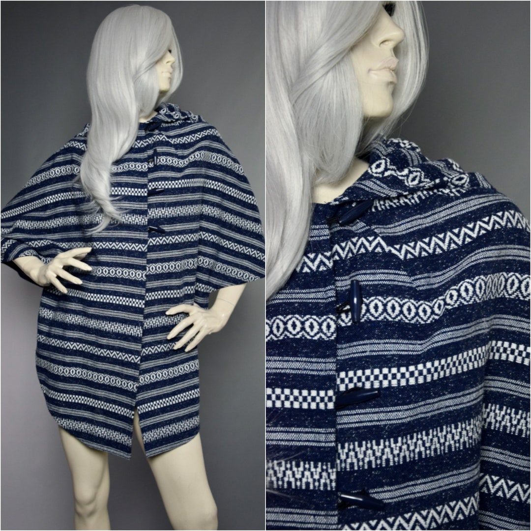 RIDDELLA Blue Jacket | 70s Hooded Cape | Buttoned Duffle Coat - Etsy