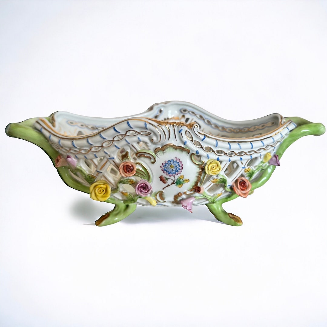 Herend Queen Victoria Large Reticulated Basket With Roses #7483/VBO - Etsy
