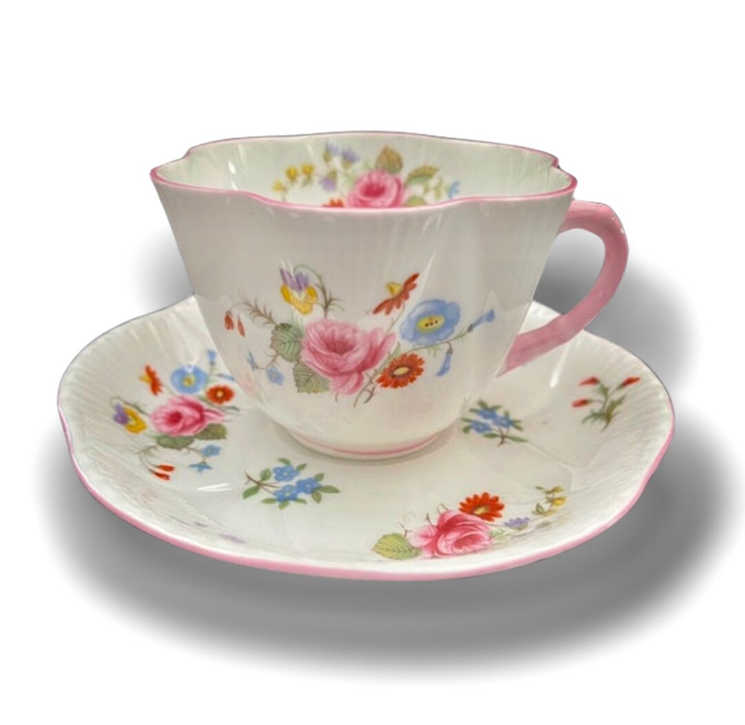 Beautiful Vintage Shelley Dainty Tea Cup & Saucer - Etsy