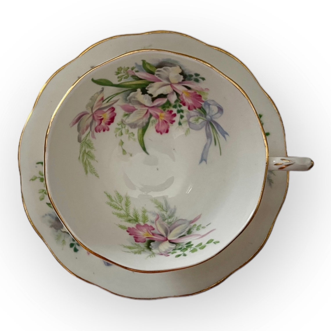 Beautiful Roslyn Sweet Romance Tea Cup & Saucer - Etsy