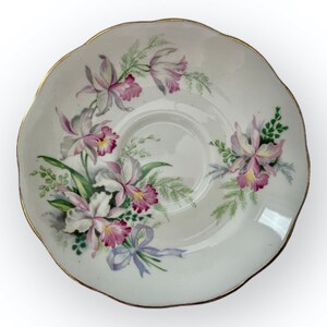 Beautiful Roslyn Sweet Romance Tea Cup & Saucer - Etsy