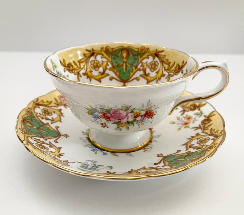 Vintage Balmoral Grosvenor China Tea Cup & Saucer Teacup Duo - Etsy