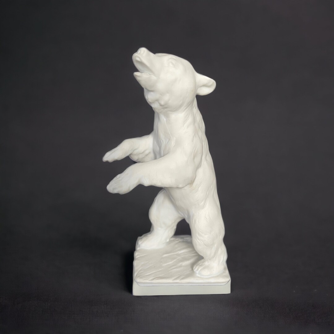 Kaiser Standing Bear White Bisque Figurine #482 Germany - Etsy