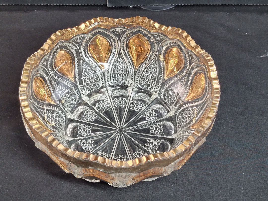 Early American Pressed Glassbowl by United States Glass Company, US ...