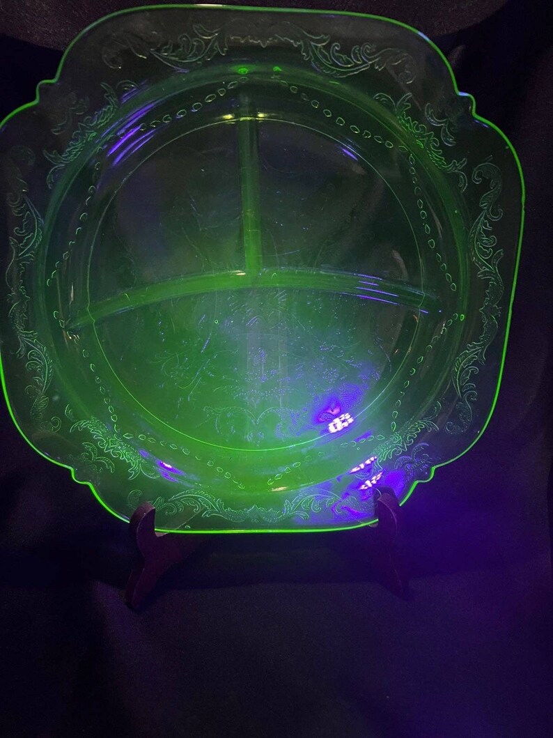 Vintage Green Depression Glass Madrid Grill/dinner Plate - Etsy