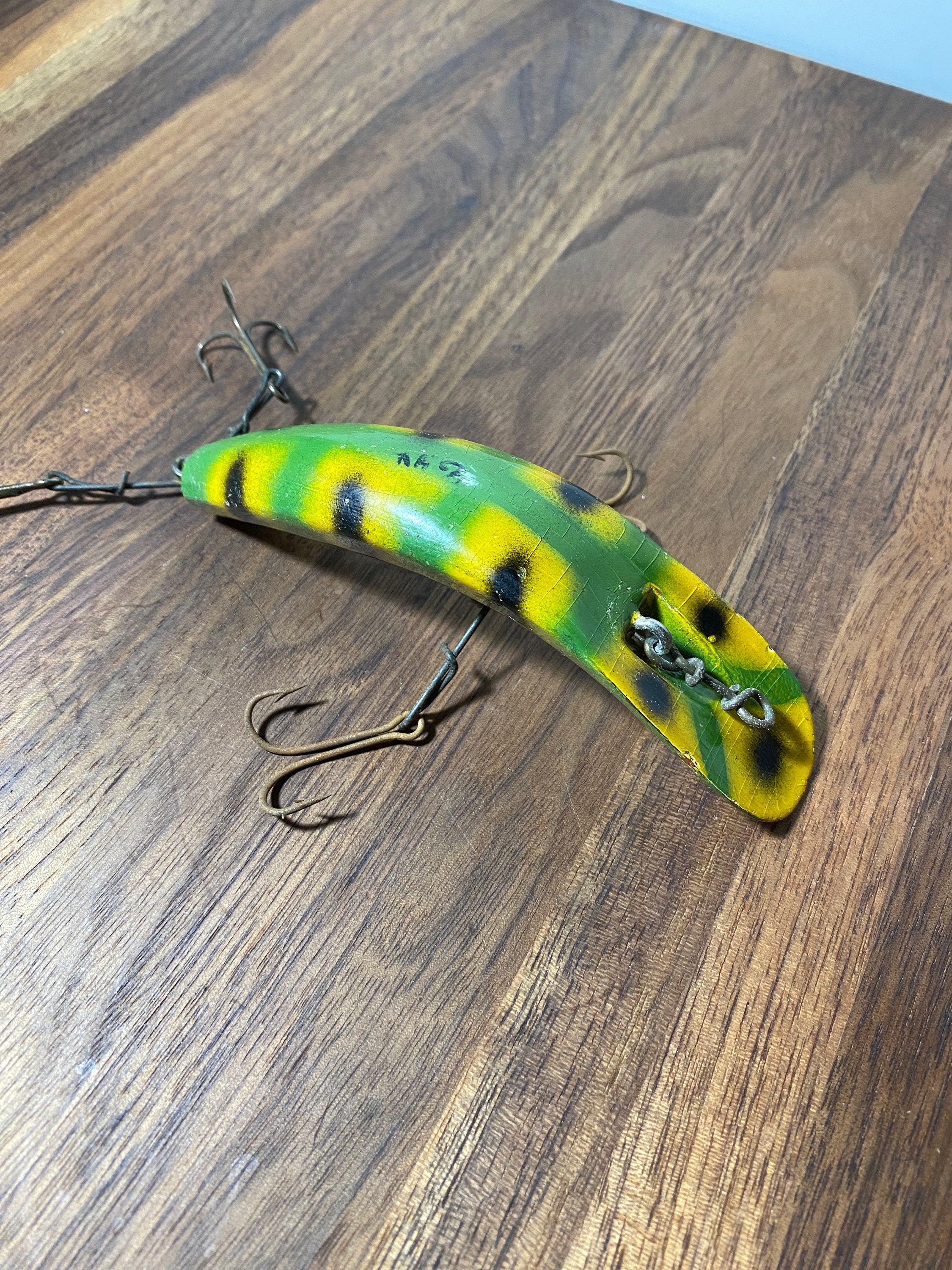 Vintage Green & Yellow 4 Hook Fishing Lure - Etsy