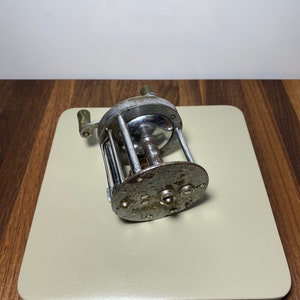 Vintage Fishing Reel - Etsy