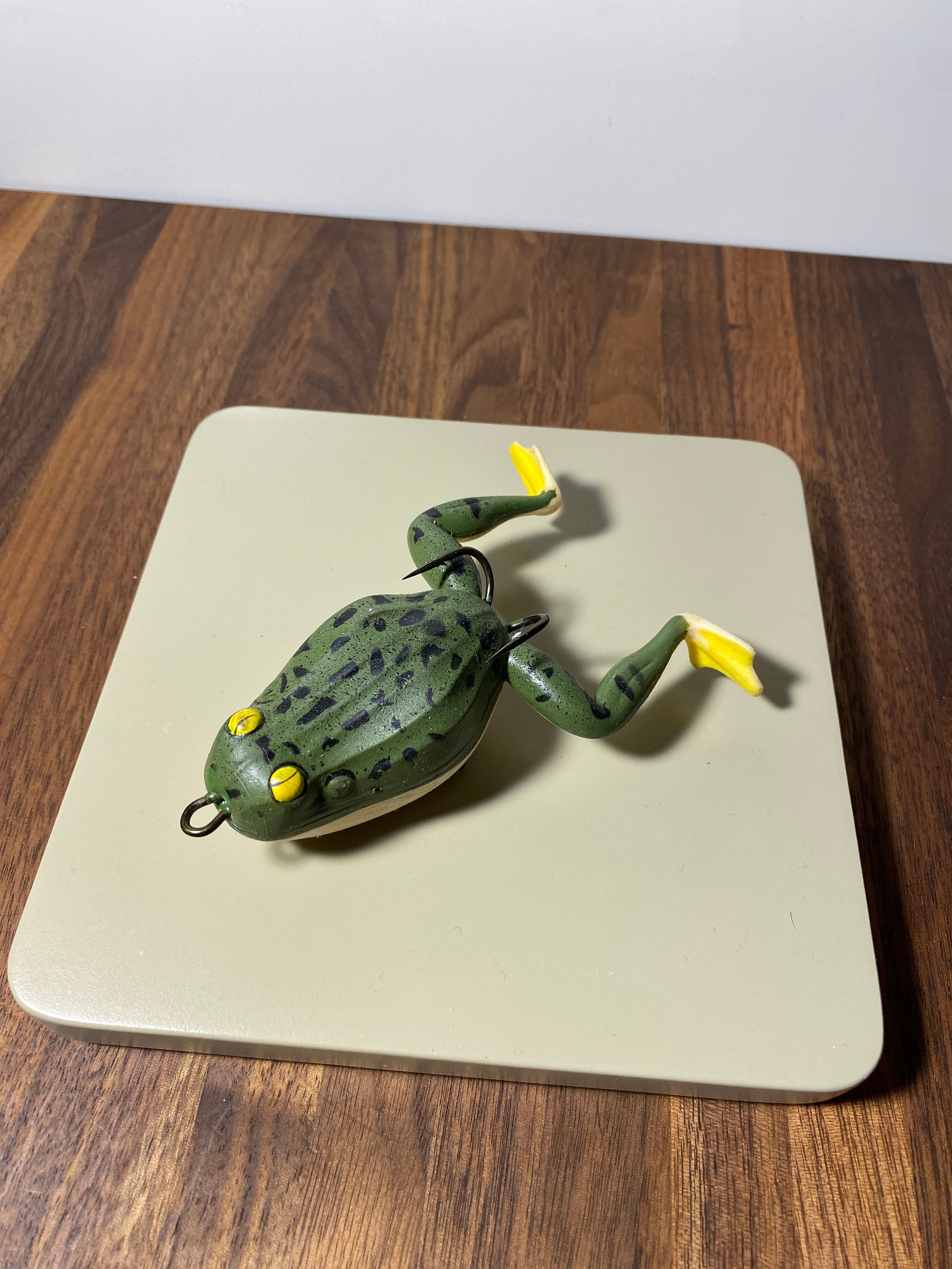 Vintage Moving Frog Fishing Lure - Etsy