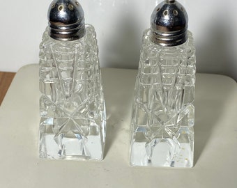 Vintage Glass Salt & Pepper Shakers - Etsy