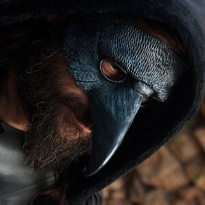 Venetian Style Crow Mask - Raven Costume Animal Masquerade - Bird ...