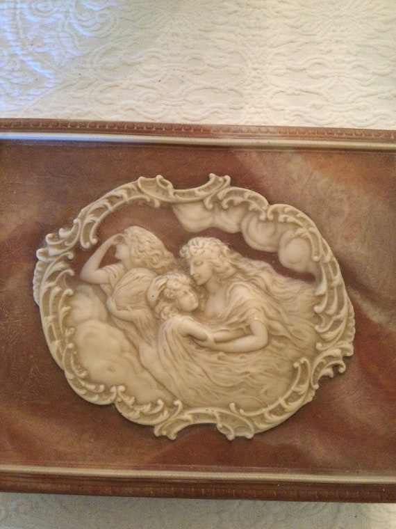 Genuine 1970s Incolay Hinged Jewelry Box - Gem