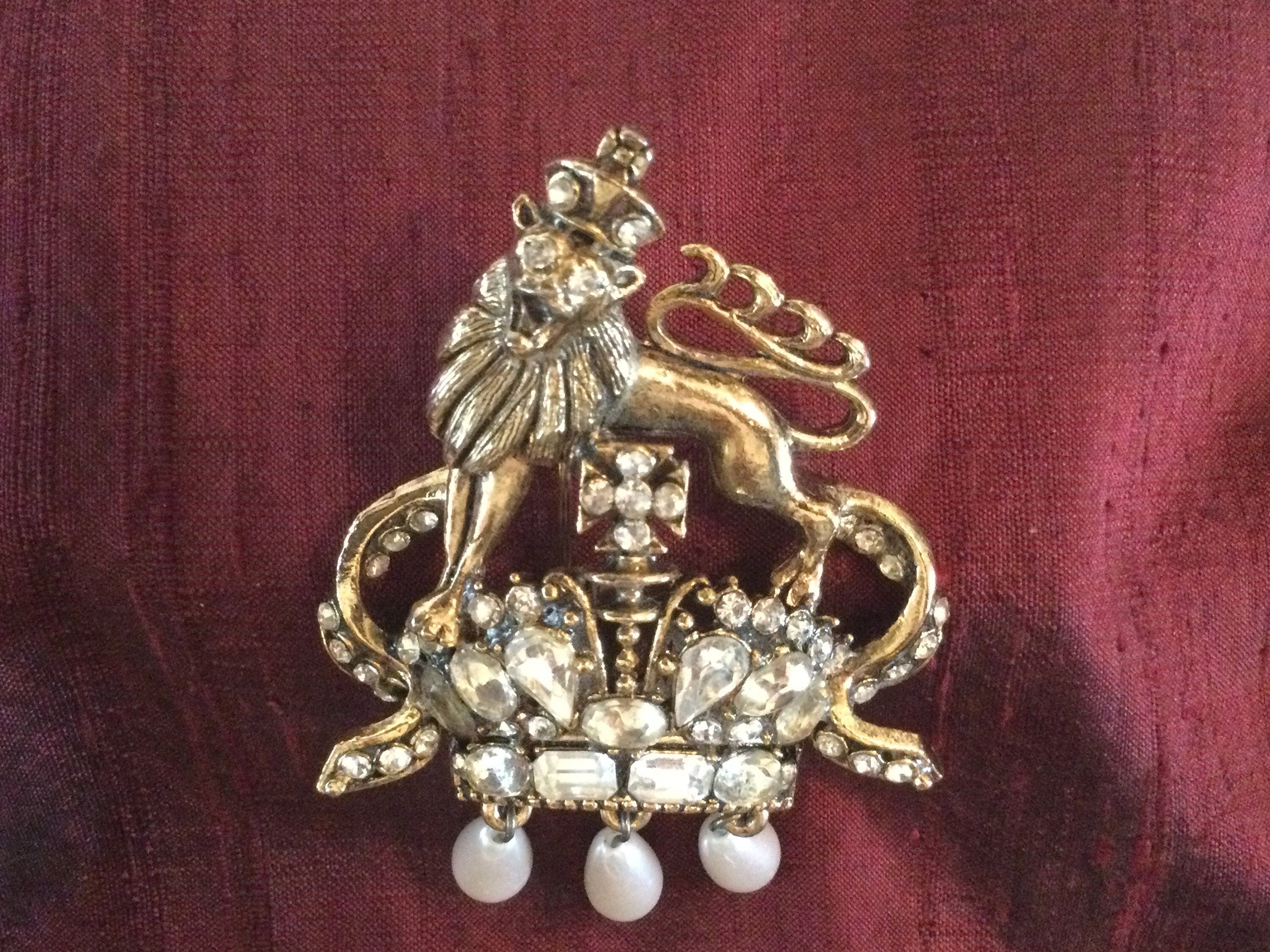 Brooch, Richard Serbin Royal Lion Crest Brooch/ Pin, With Crystal ...