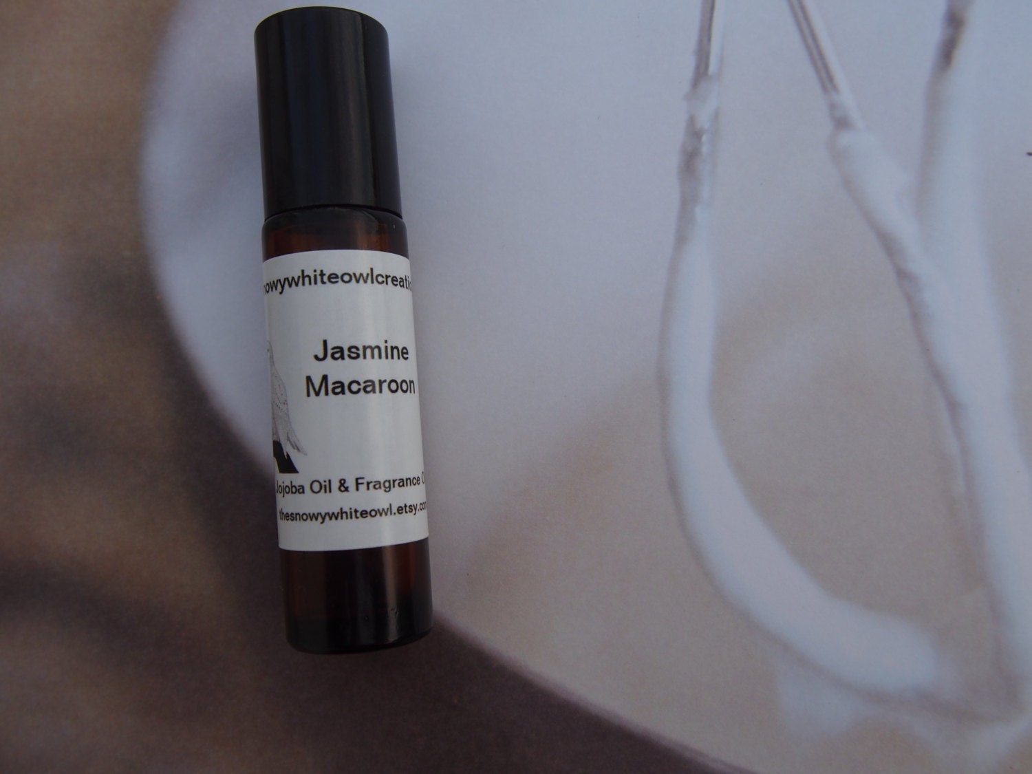 Jasmine Macaroon Perfume Oil: Buttercream White Chocolate Rollerball - Etsy