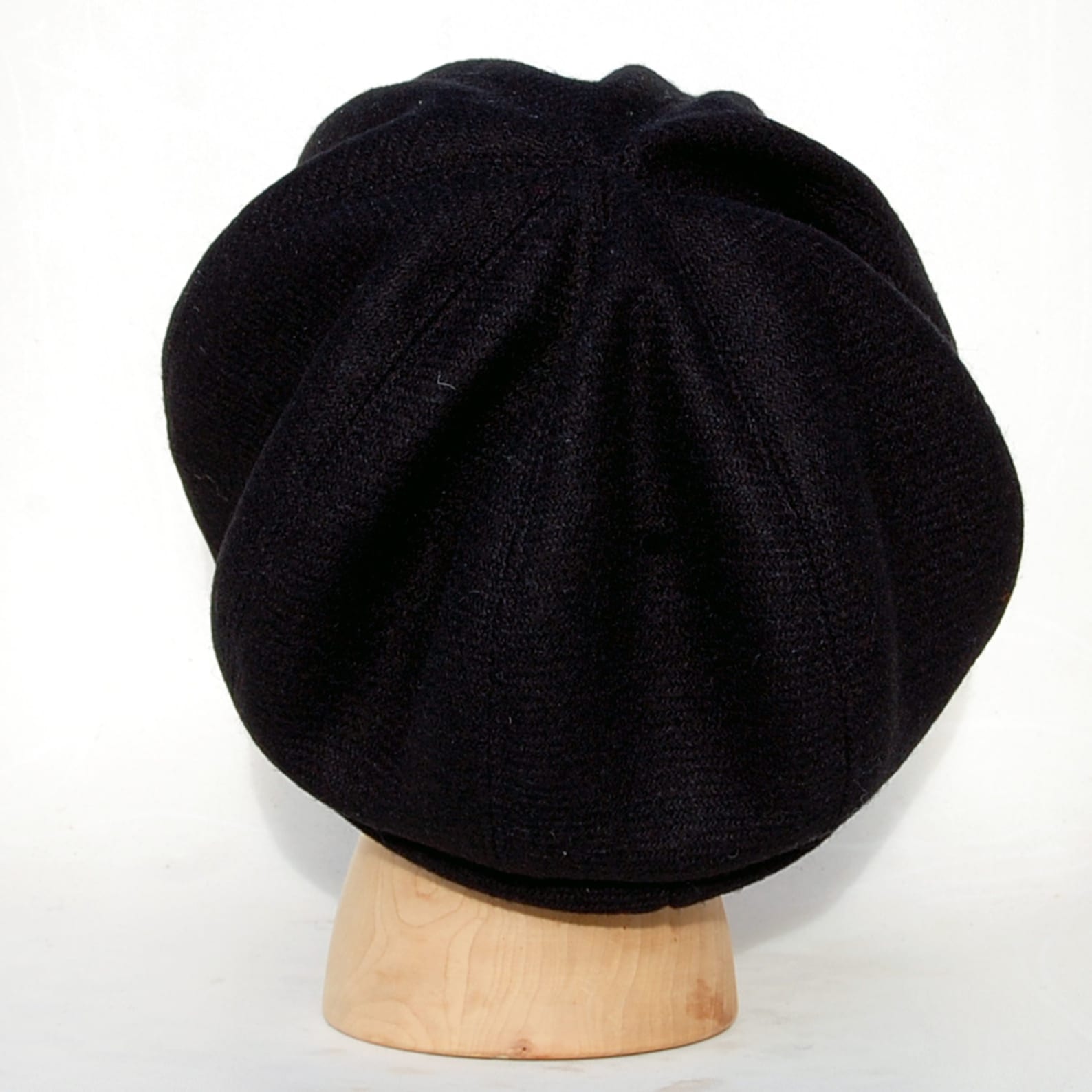 Handmade Black Beret in Harris Tweed by ZUT Hats - Etsy