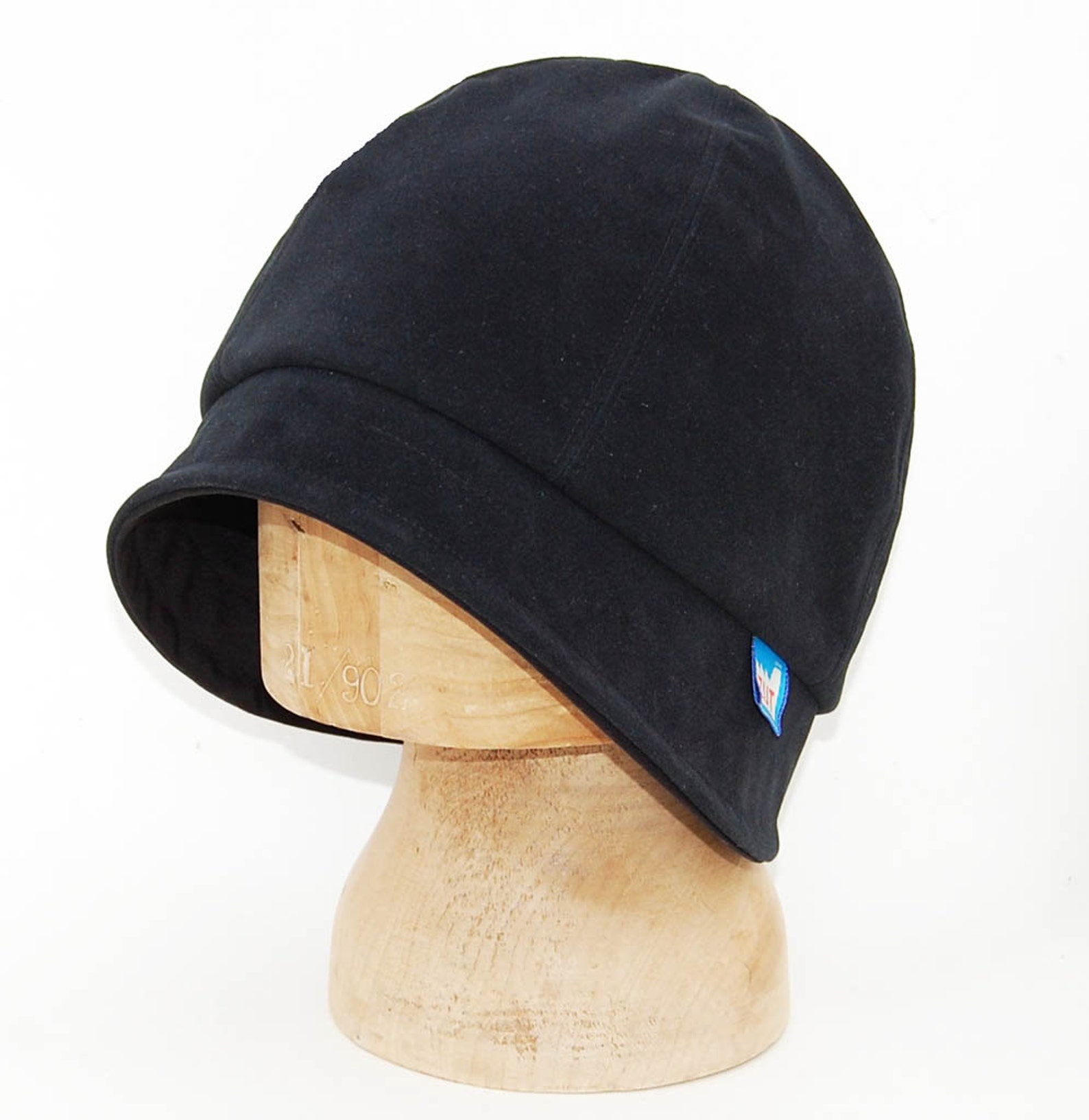 Handmade black cloche hatWomens black winter hat 1920s style | Etsy