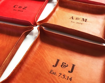 Custom leather gift | Etsy