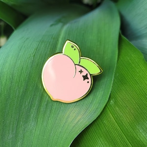 Kawaii Peach Enamel Pin - Etsy