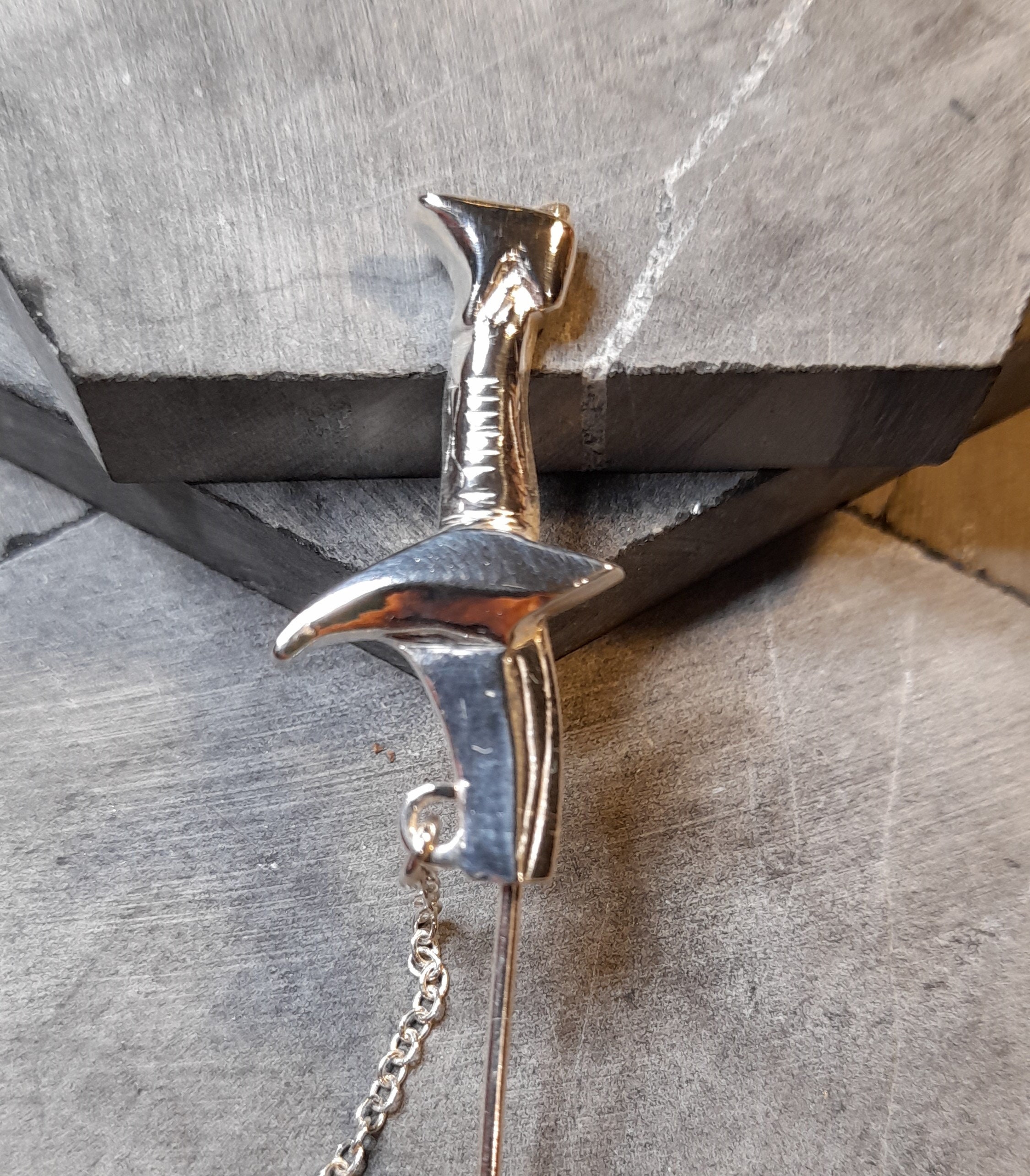 Orcrist Inspired Lord of the Rings Sword Brooch - Etsy