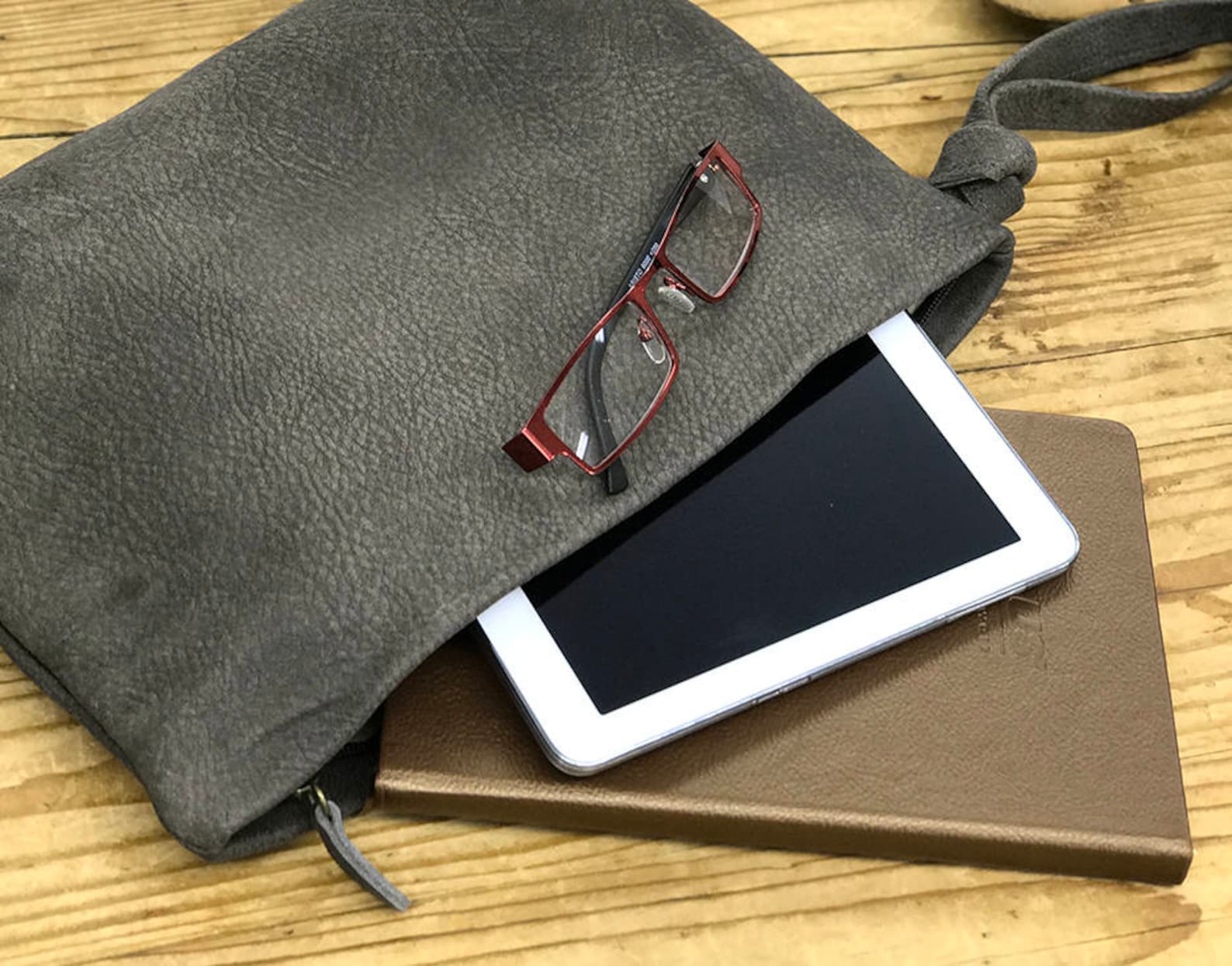 Distressed leather iPad case bag Leather iPad 10 pouch | Etsy