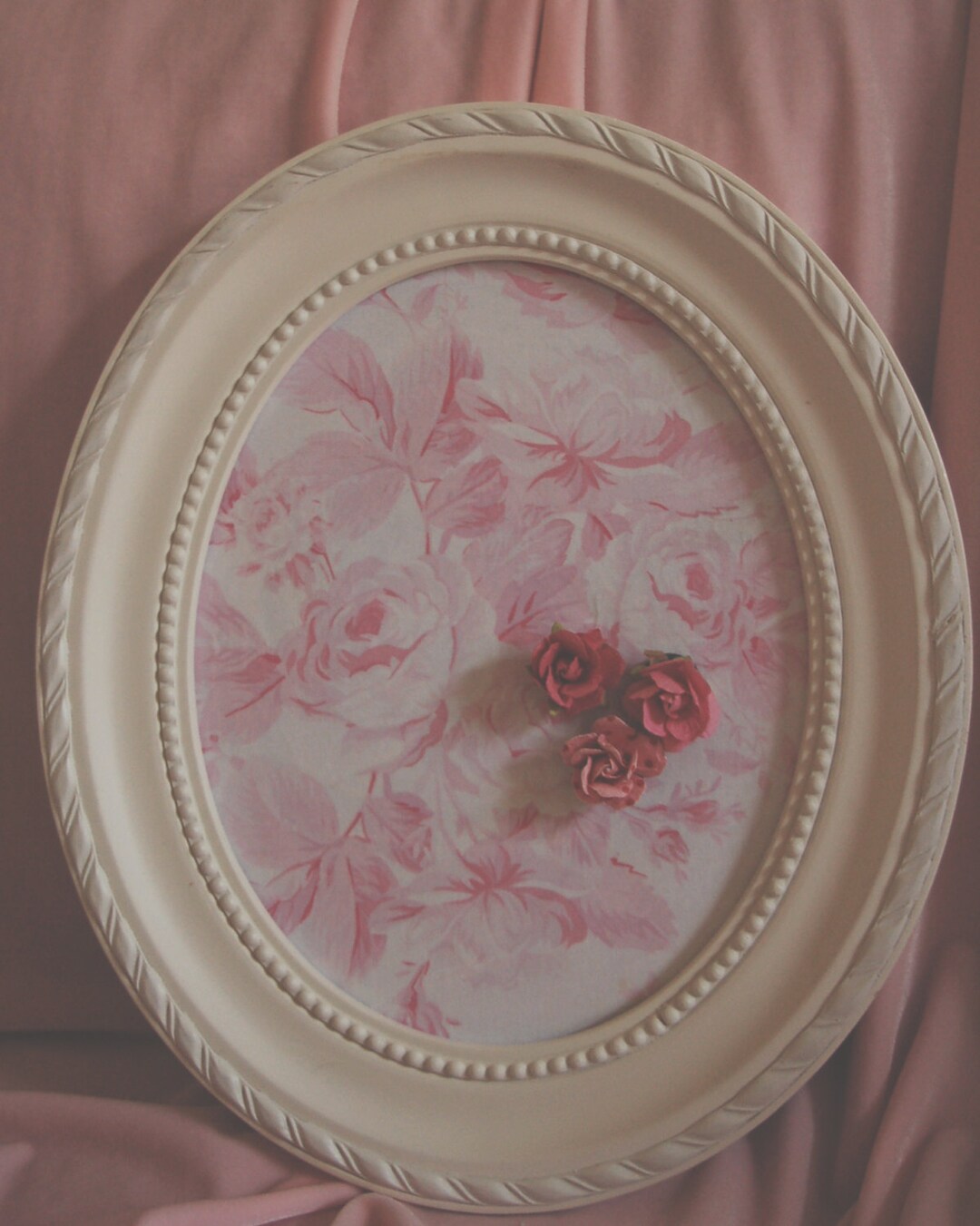 Oval Magnetic-photo Board, Wood Frame, Shabby Fabric - Etsy