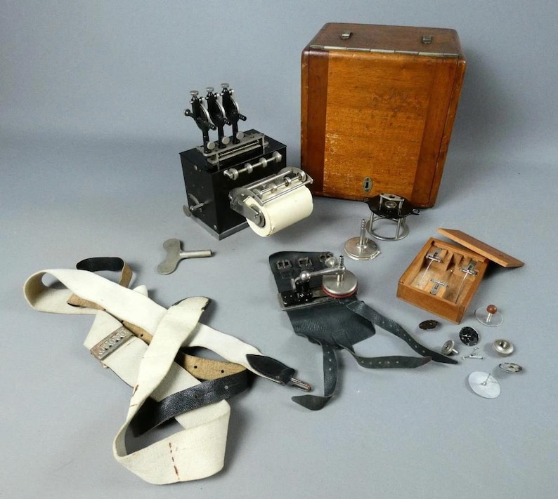 C1920 Jaquet Polygraph (aka: Lie Detector) - Etsy