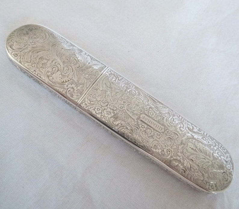 Silver Eyeglasses Case: A Masterpiece of Engraving - Etsy