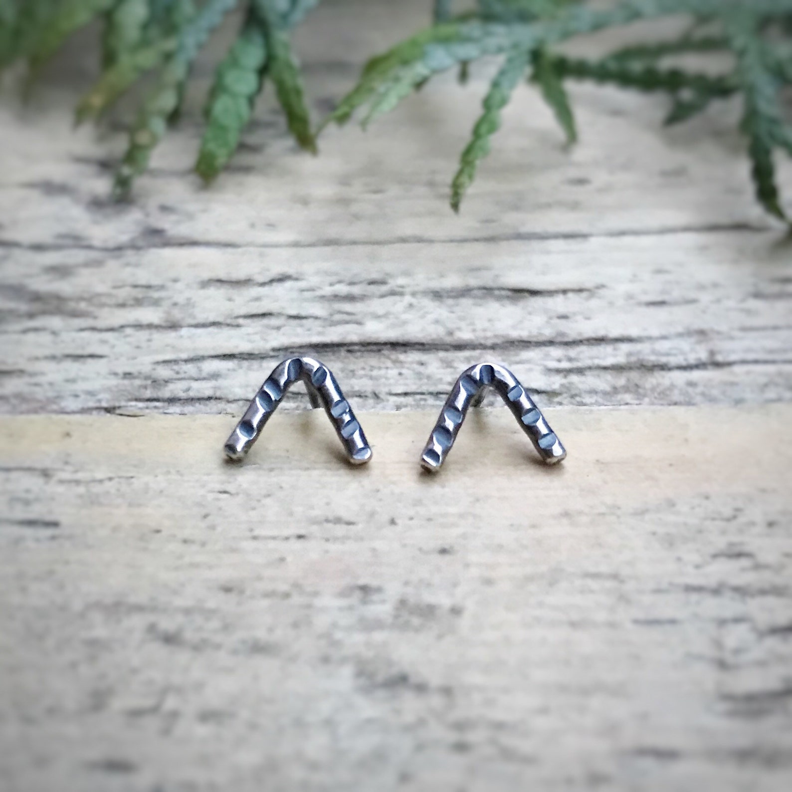 Chevron Studs / Sterling Silver Minimal Studs / Stamped - Etsy