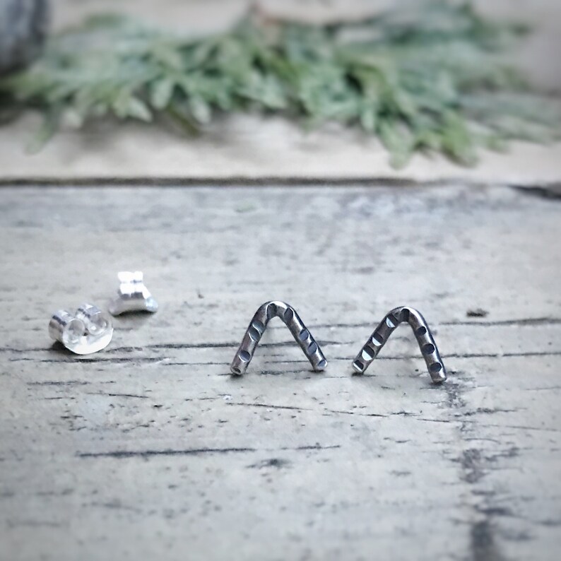 Chevron Studs / Sterling Silver Minimal Studs / Stamped - Etsy