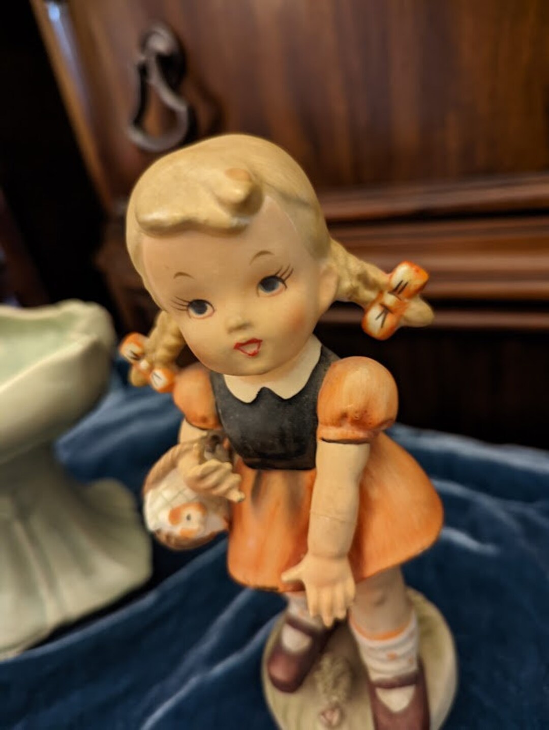 Vintage Figurine by ERICH STAUFFER #8262-girl With Basket - Etsy