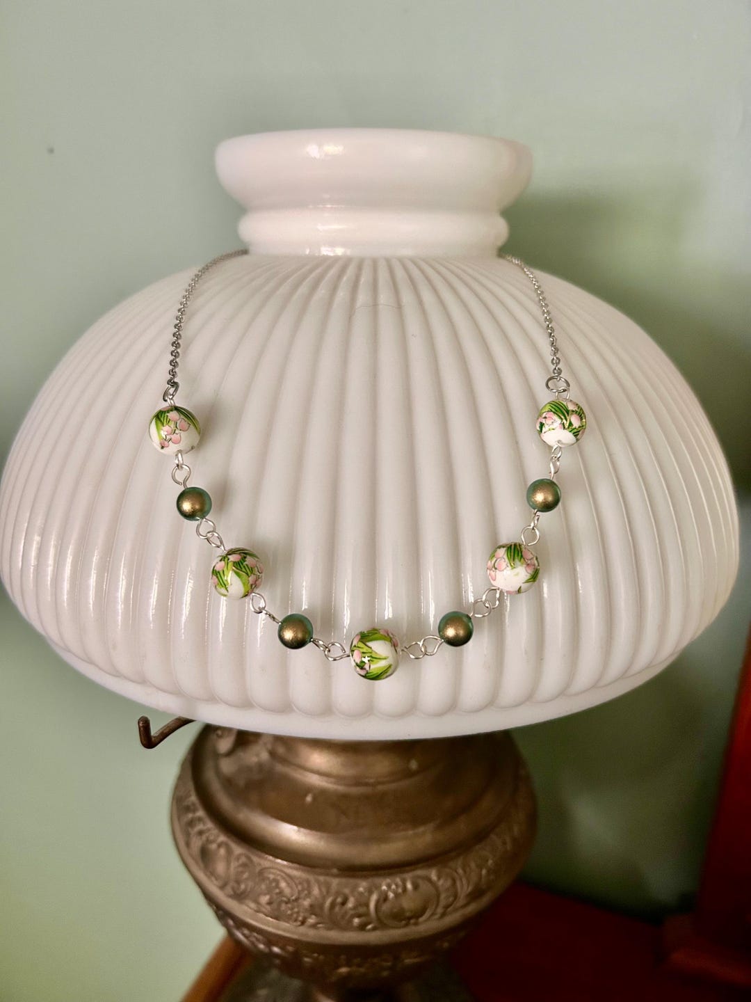 Light Pink Flowers and Green Leaves Tenisha Beaded Necklace - Etsy