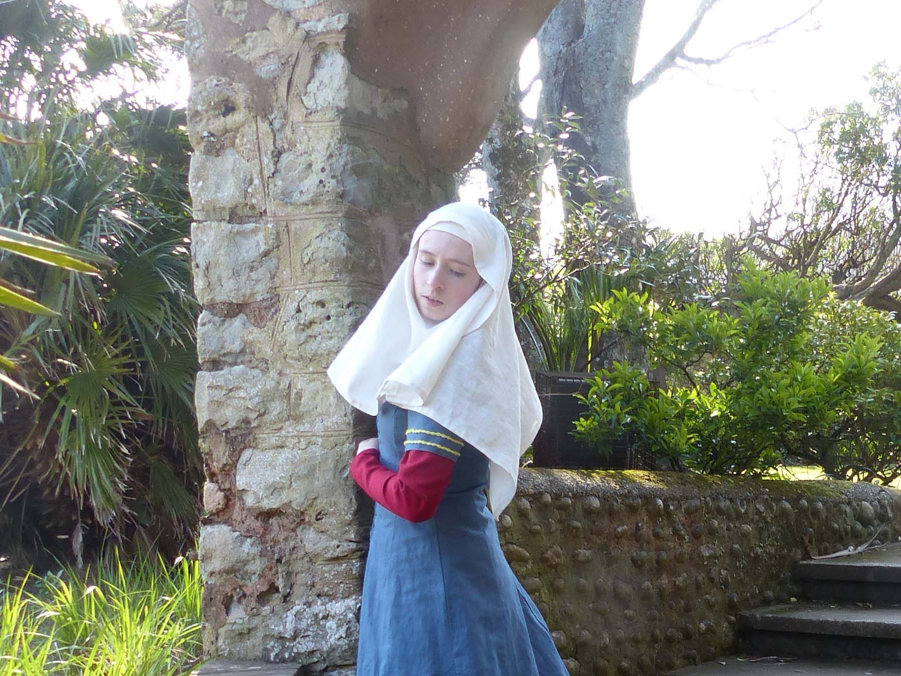 Women's Medieval Linen Wimple Headdress Veil Covering for Re-enactment ...
