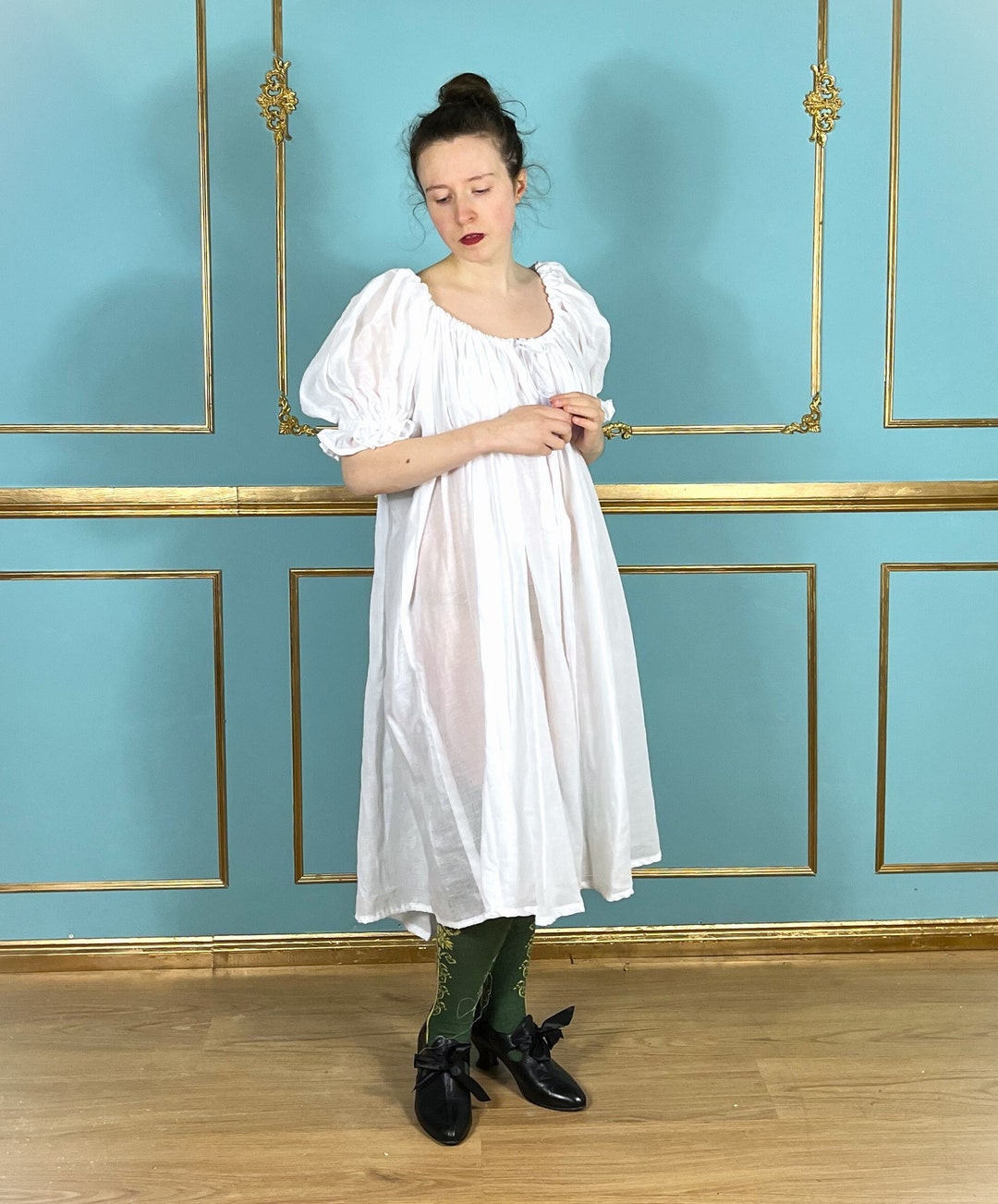 Preloved Ready to Ship Short Sleeve Drawstring Adjustable Neckline 18th ...