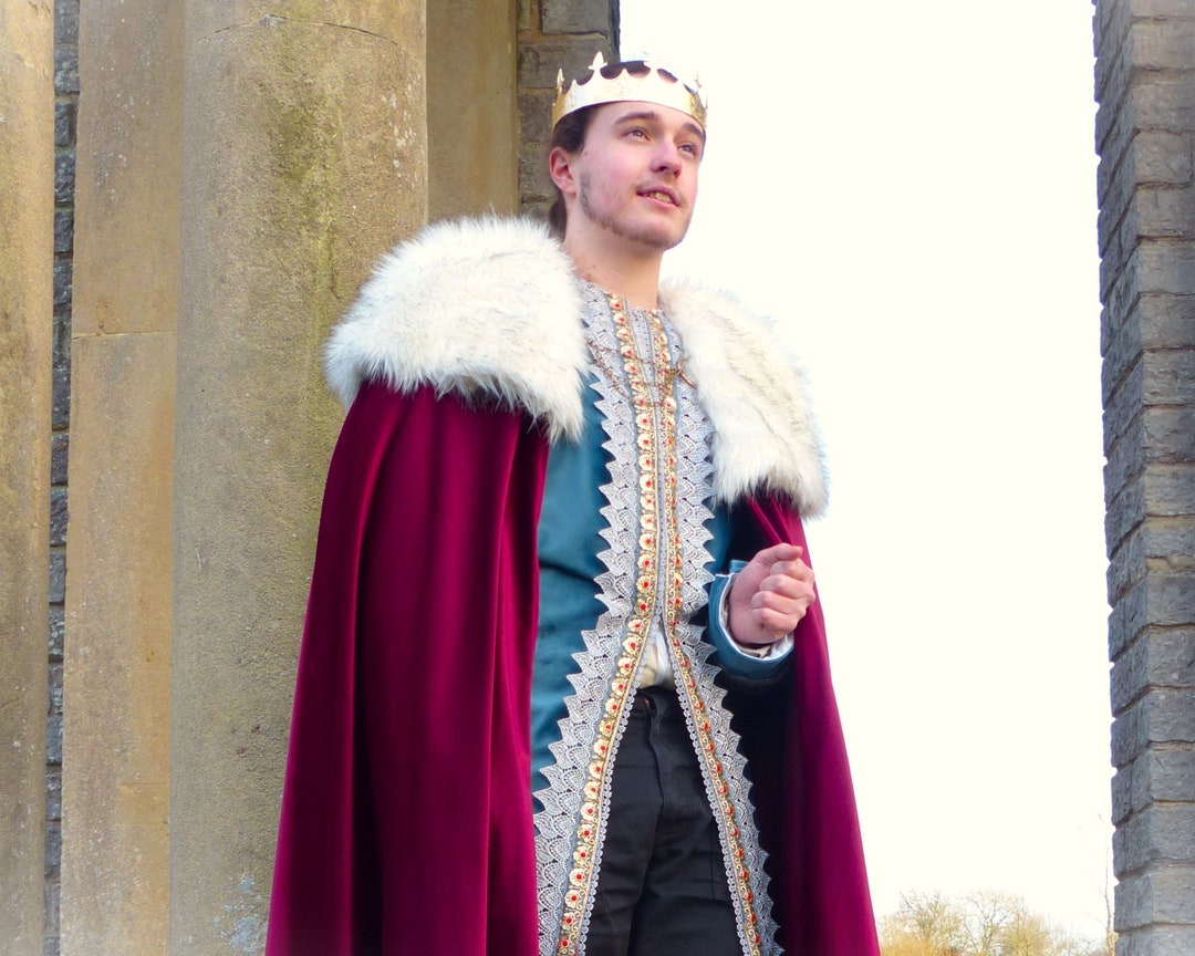 Royal Velvet Soft Luxury Faux Fur Neckline King Coronation Cloak ...