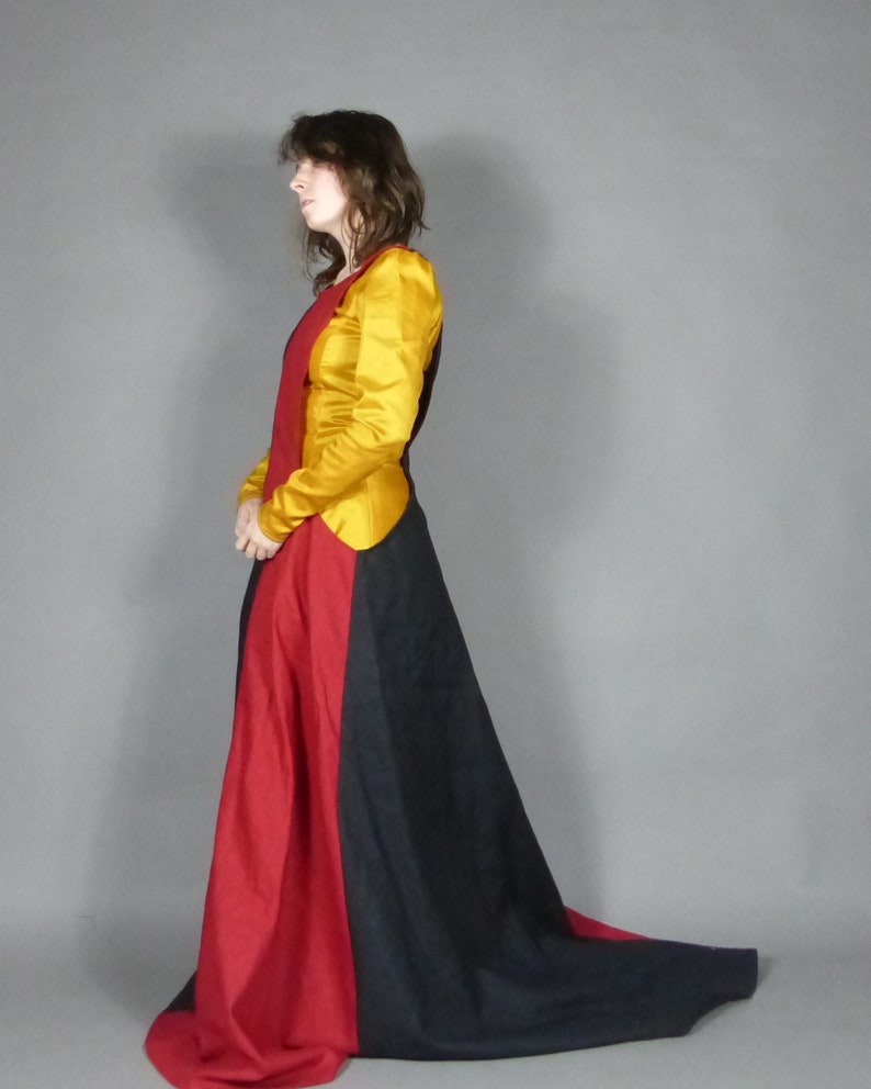 Two Colour Linen Medieval 14th Century Women's Over Coat - Etsy UK