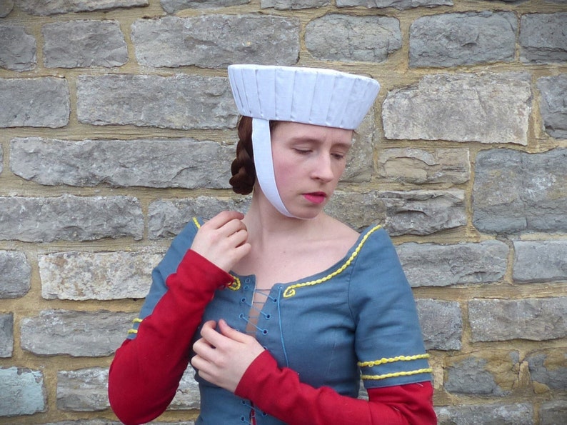 Medieval Peasants Cream Pleated Torque Costume Headdress Historical Re ...