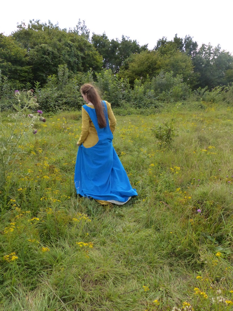 Simple Linen Medieval 14th Century Women's Over Coat - Etsy