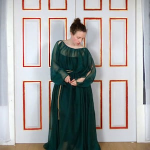 Ancient Greek Women Chiton Tunic in Chiffon Historical Fantasy Costume ...