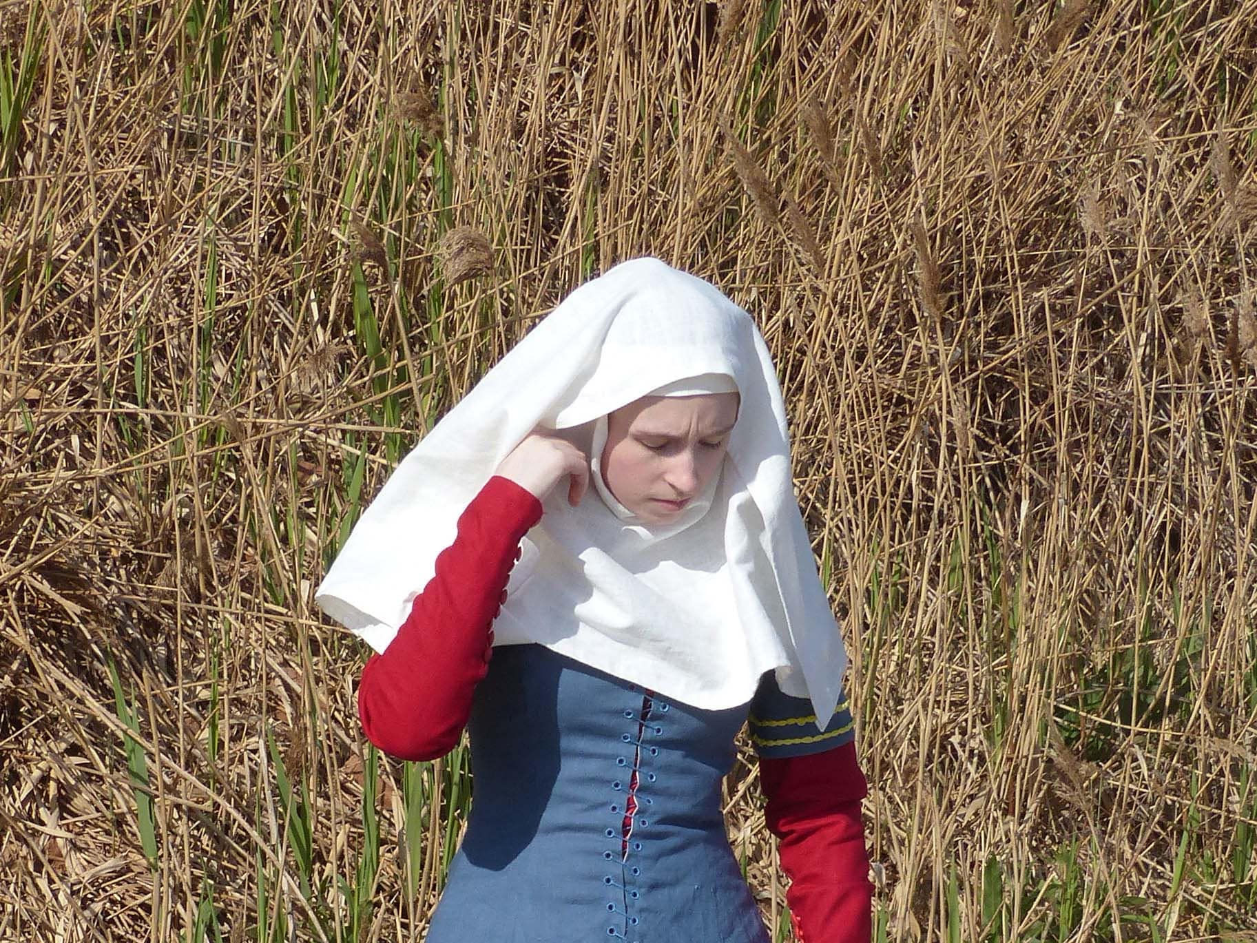 Women's Medieval Linen Wimple Headdress Veil Covering for Re-enactment ...