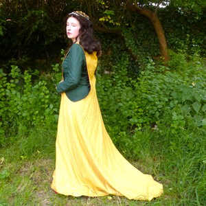 Simple Linen Medieval 14th Century Women's Over Coat Surcoat - Etsy