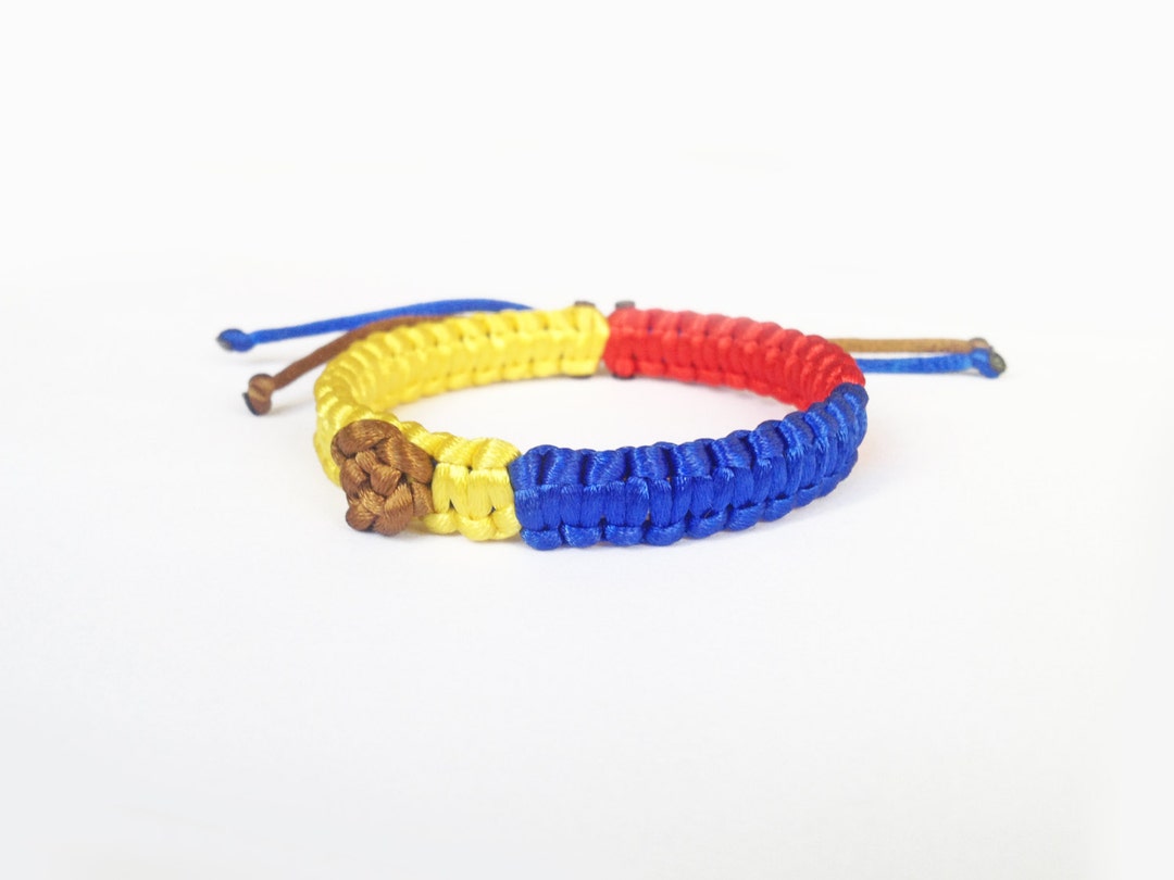 ECUADOR Flag Knotted Bracelet - Etsy