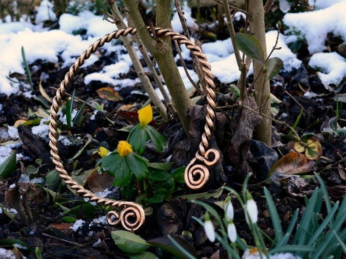 Celtic Spiral Torque 07 Torque Celt / H9 A-8 - Etsy