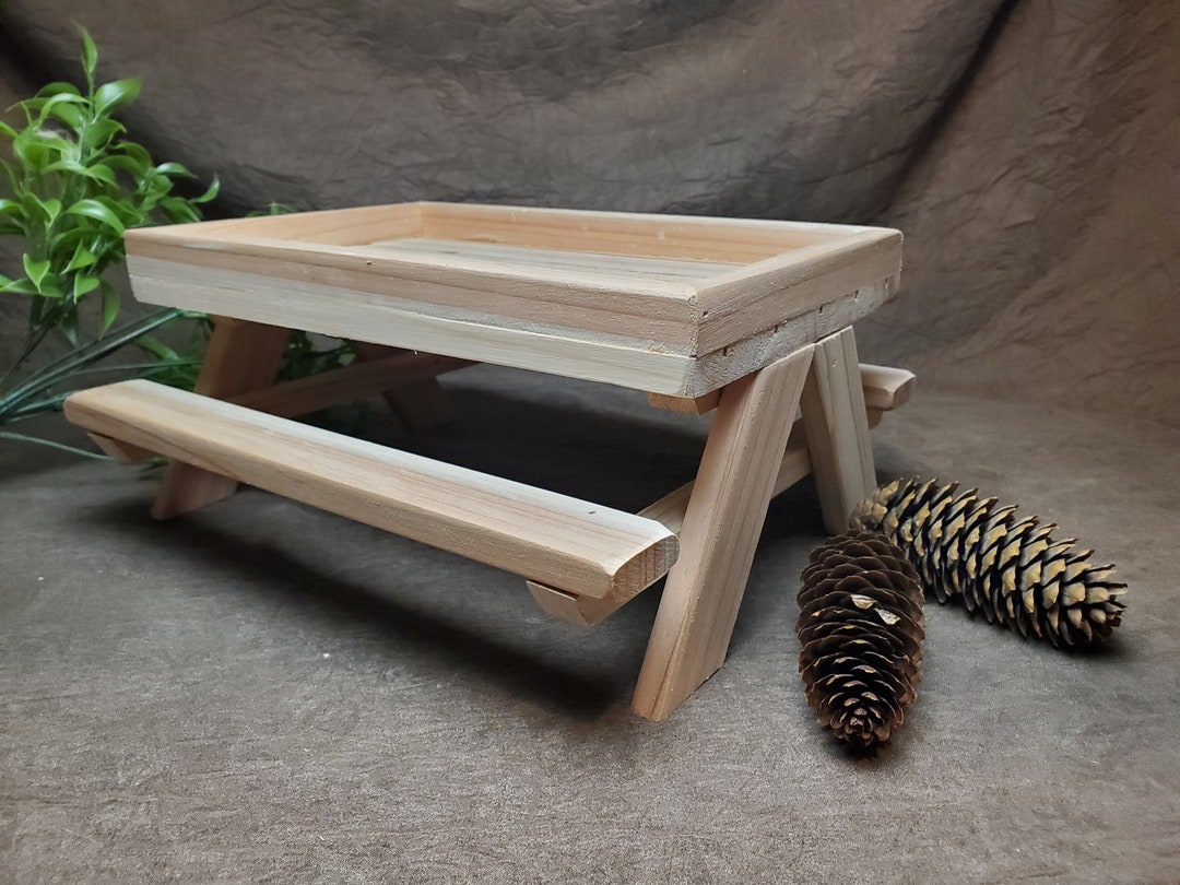 Chicknic Table Large Size Chicken Table Squirrel Picnic Table Chick-nic ...