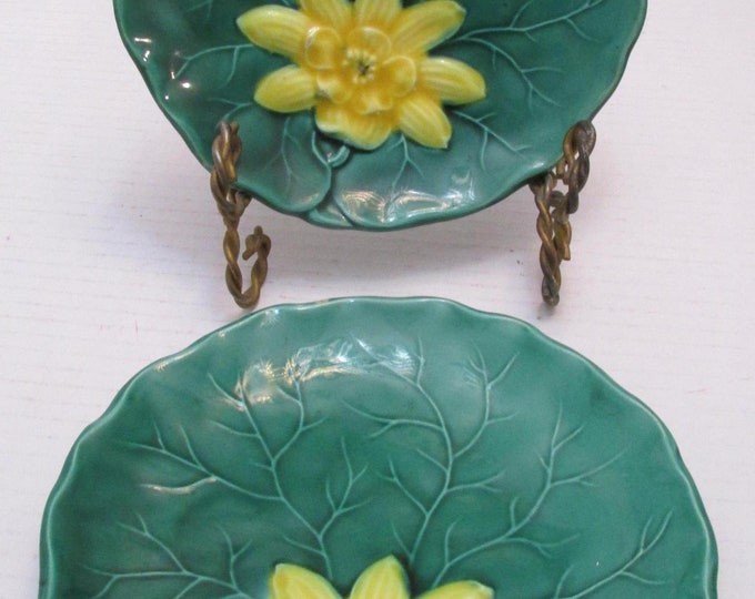 2 MAJOLICA LILY PLATES Lotus Leaf Lily Pad Green Made in Germany Zell ...