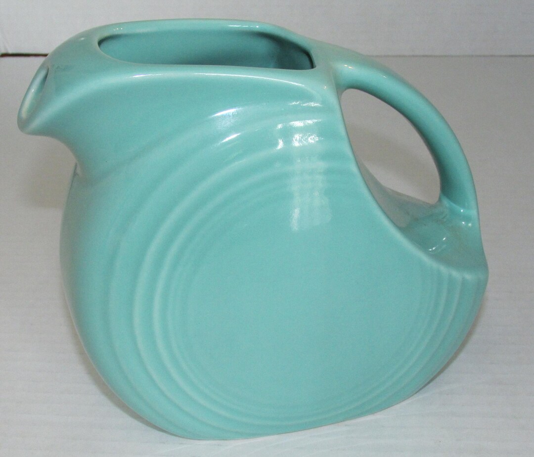TURQUOISE FIESTA PITCHER Small Disc Shape Made in U S A Juice Water Mid ...