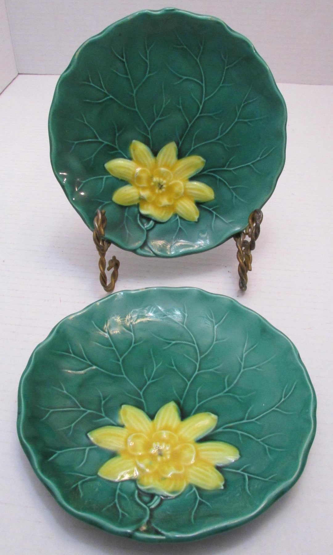 2 MAJOLICA LILY PLATES Lotus Leaf Lily Pad Green Made in Germany Zell ...