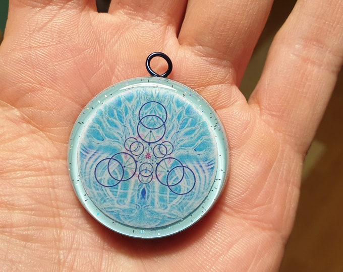 PLEIADIAN Geometry of Light - Orgone Pendant - Etsy