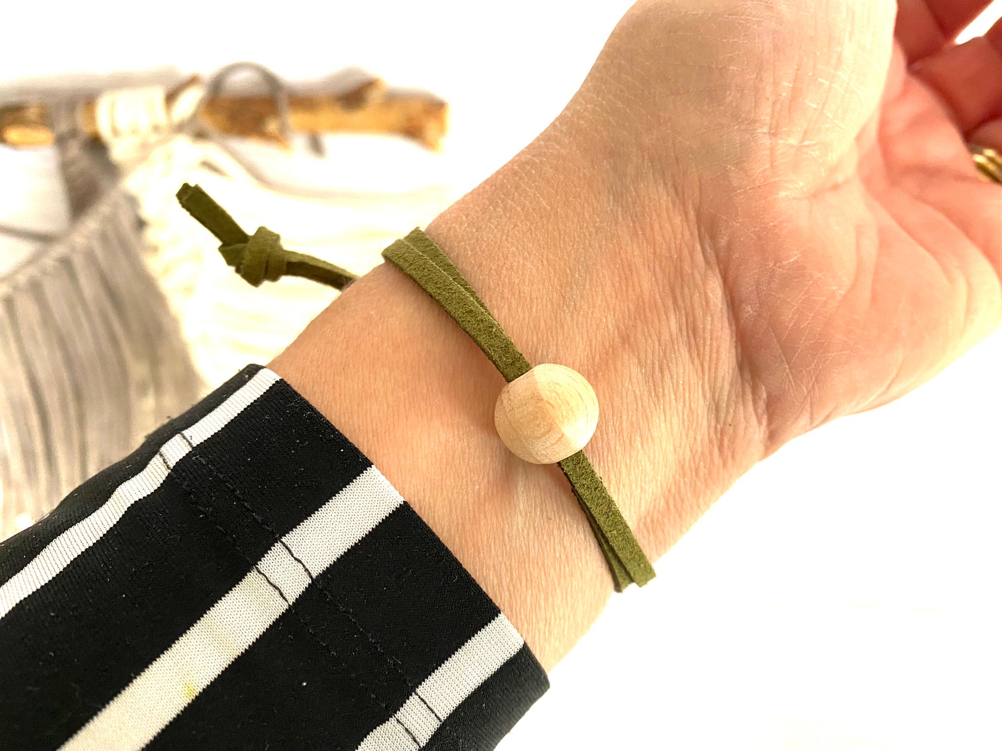Nausea Bracelet - Anti Sickness Bracelets - Set of 2 - Nausea Relief ...